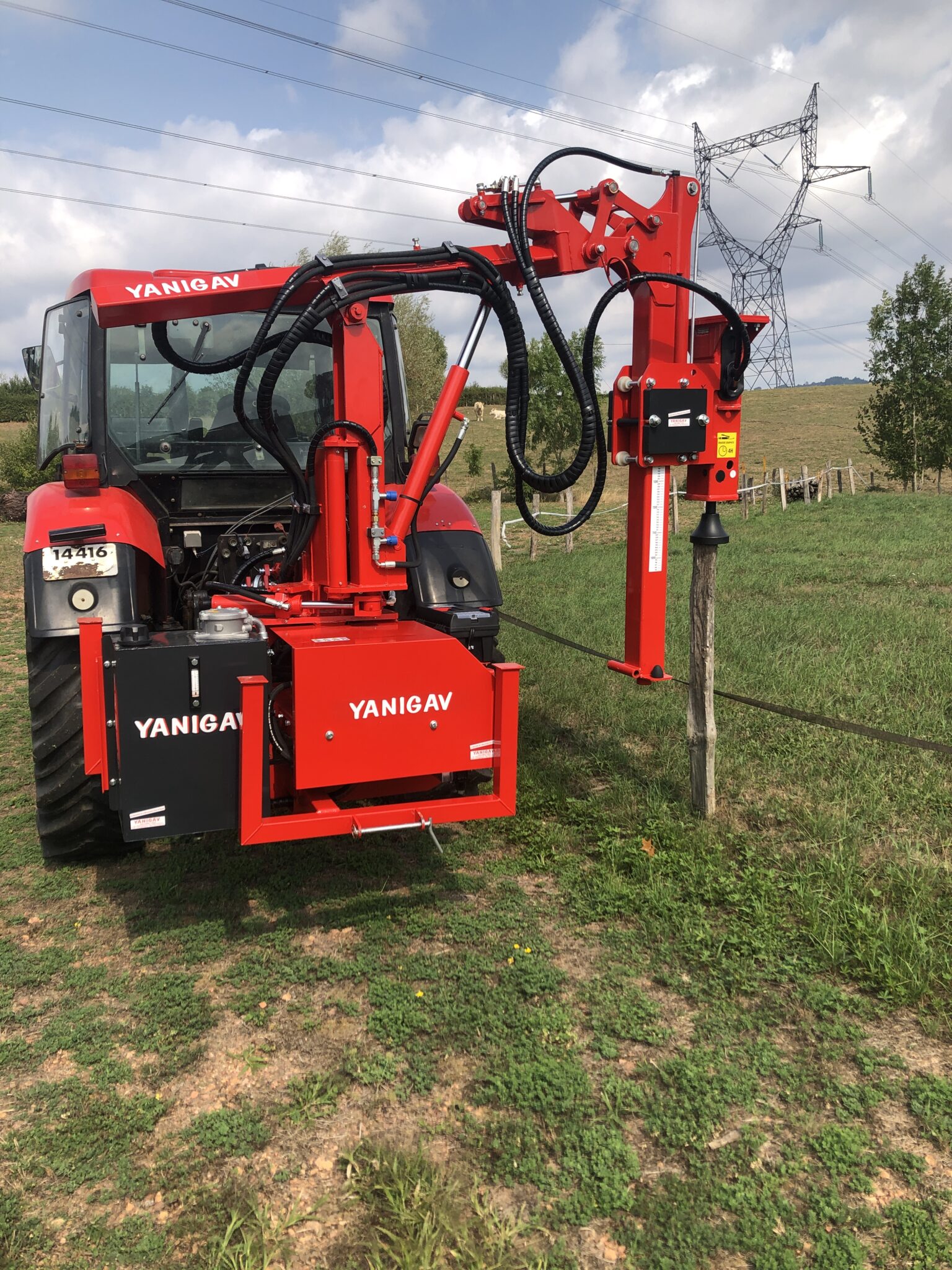 ENFONCES PIEUX / PIQUETS - YANIGAV